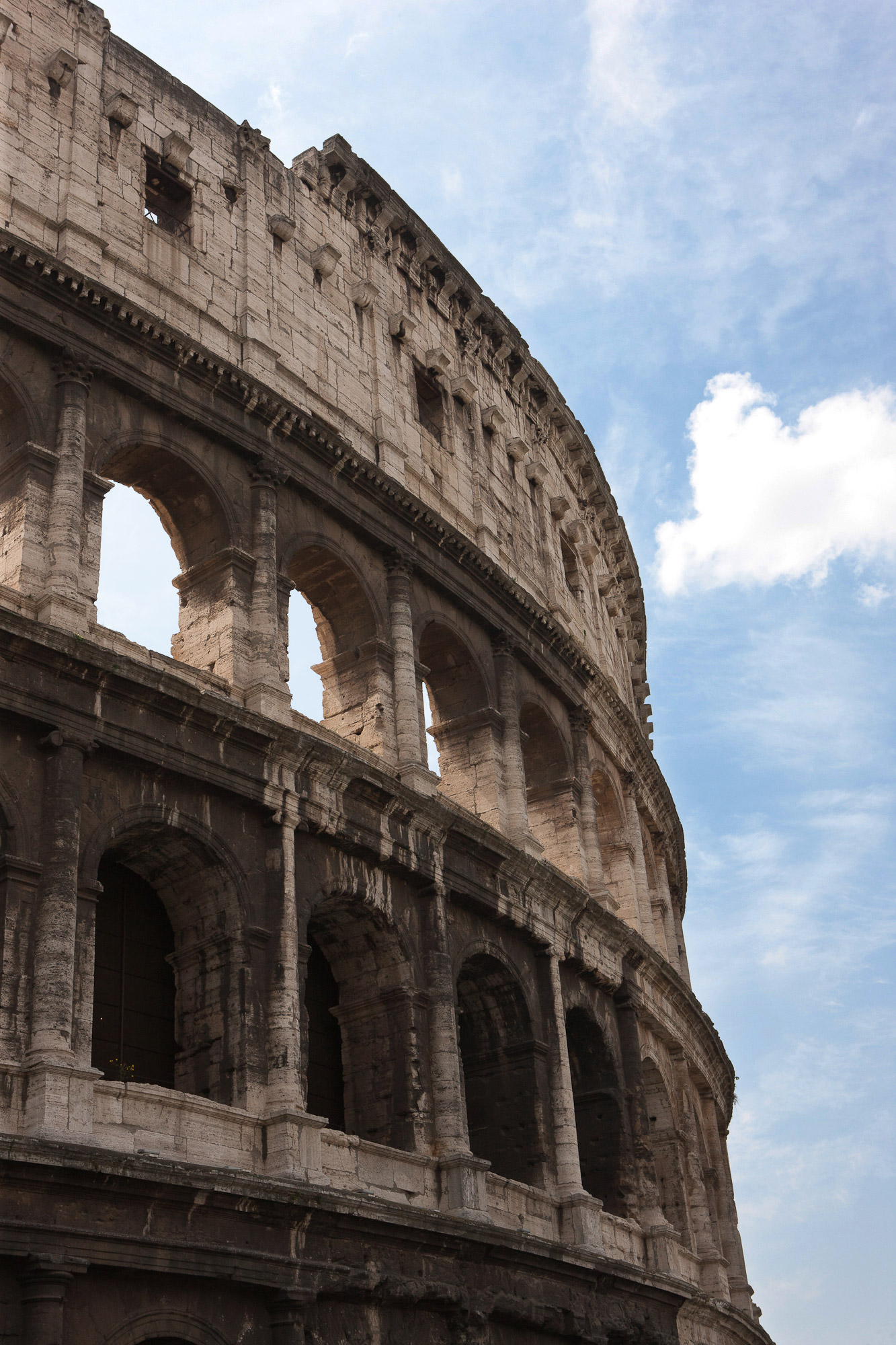 Colosseum 3 - Αρχαιολογία Online