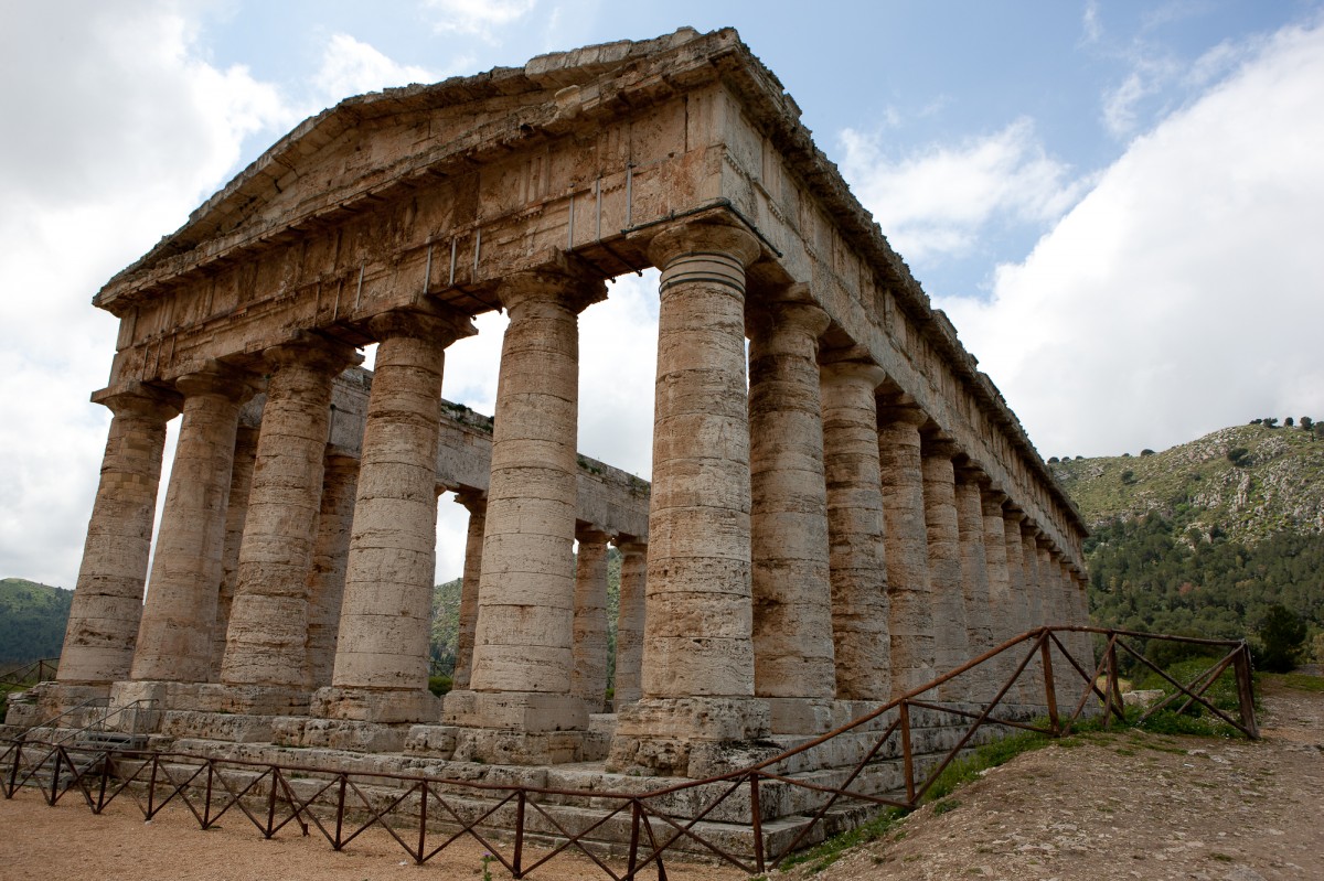 Segesta temple 5 - Αρχαιολογία Online