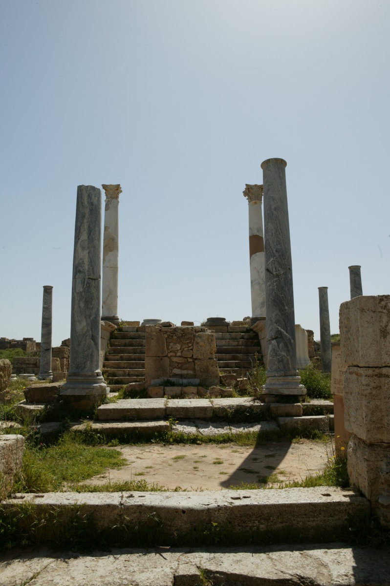 Temple of Serapis - Αρχαιολογία Online
