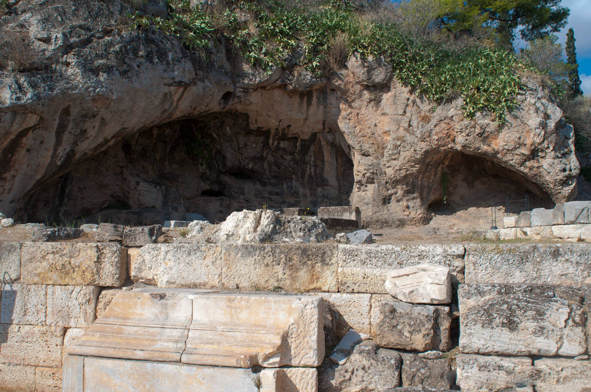 Αρχαιολογικός Χώρος Ελευσίνας - Αρχαιολογία Online