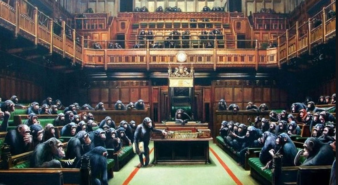 «Στο σφυρί» το βρετανικό κοινοβούλιο με τους χιμπατζήδες του Banksy